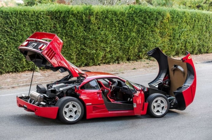 Ferrari SP42: Anuncian una versión moderna del Ferrari F40 - Motor.es