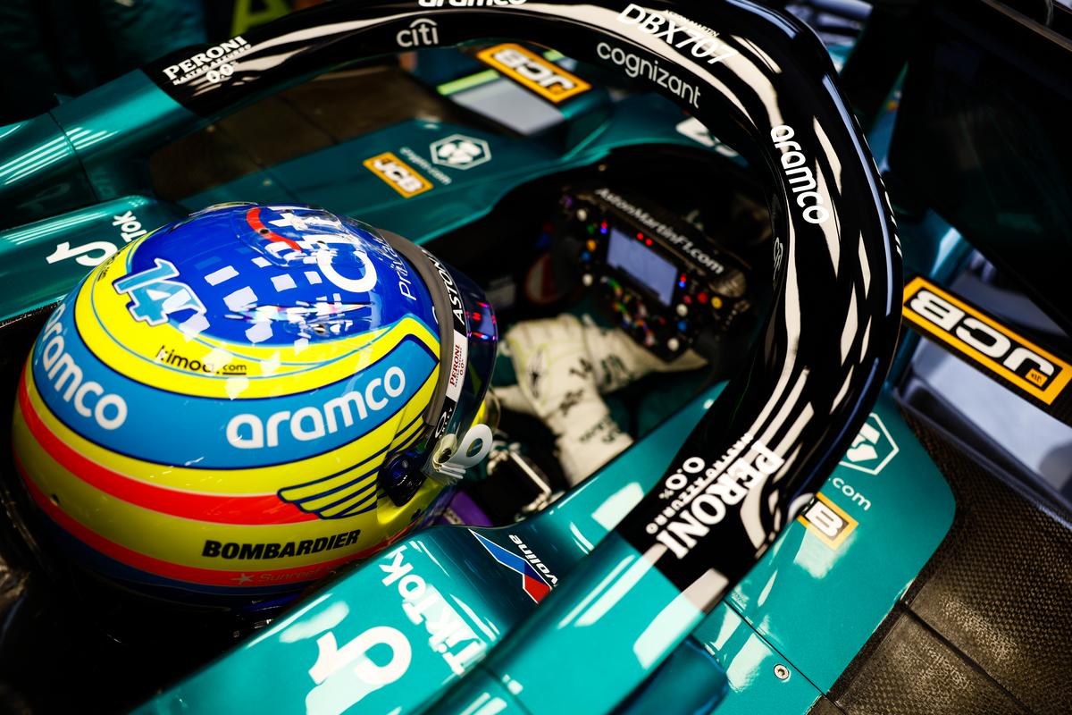 Qué es un cockpit y qué relación tiene con los aviones, los vehículos y ...