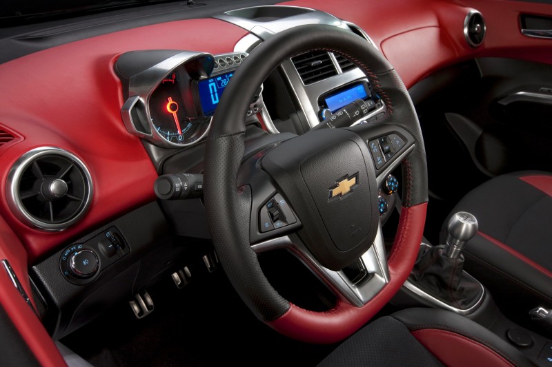 SEMA 2011: Chevrolet Cruze y Aveo Z-Spec y Dusk