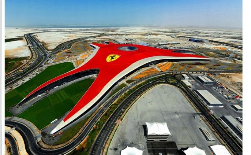Ferrari World recibe pocas visitas