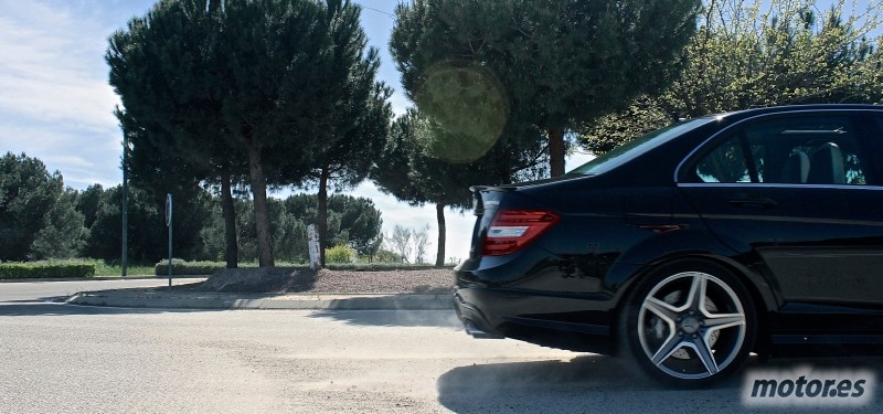 Mercedes Clase C 63 AMG. Lobo con piel de cordero