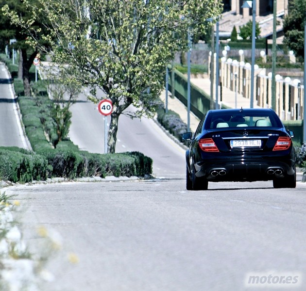 Mercedes Clase C 63 AMG. Lobo con piel de cordero