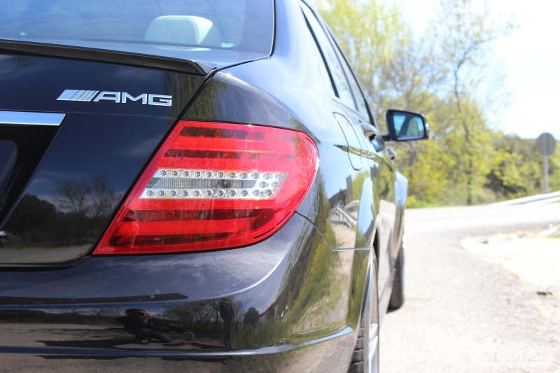 Mercedes Clase C 63 AMG. Lobo con piel de cordero