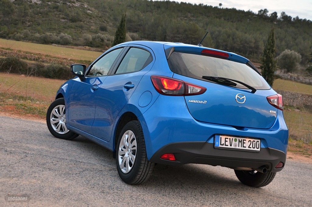 Mazda2 2015 (I): Gama, equipamiento y precio