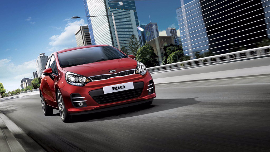 Kia Rio 2015, nueva cara y mayor tecnología