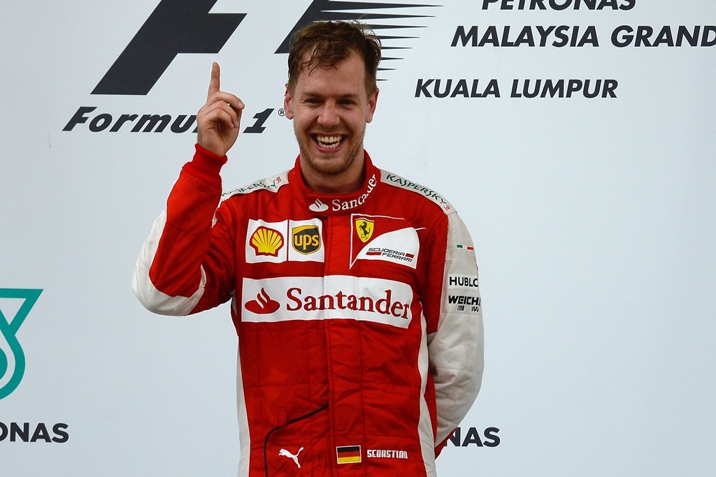 Vettel, primera victoria con Ferrari en el GP Malasia