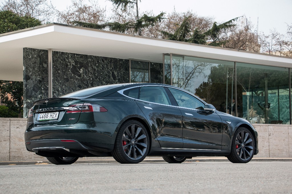 Prueba Tesla Model S P85+, viviendo con el mejor eléctrico del mundo