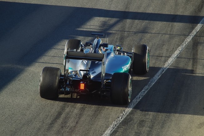 Fórmula 1: Los monoplazas podrán llevar hasta tres escapes en 2016 ...