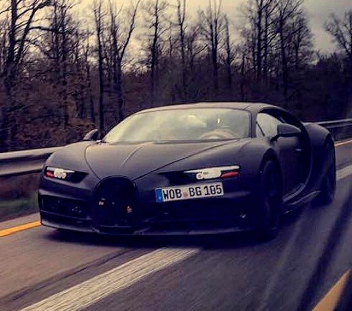 El Bugatti Chiron muestra su frontal por primera vez