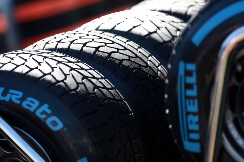 Dos días de test de los Pirelli de lluvia en Paul Ricard con McLaren ...