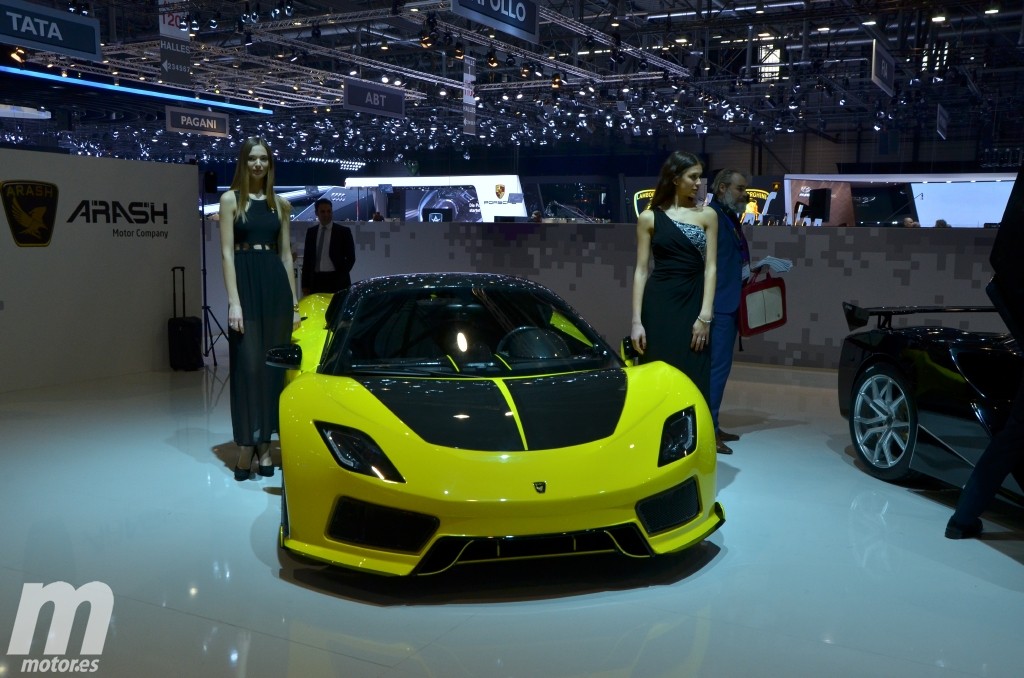 Arash Motors AF8, deportivo británico con músculo norteamericano