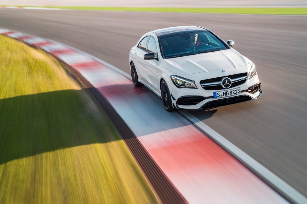 Mercedes CLA 2016, los cambios del Clase A a mayor escala