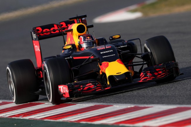 Ensayos de pit stops en Red Bull - Motor.es