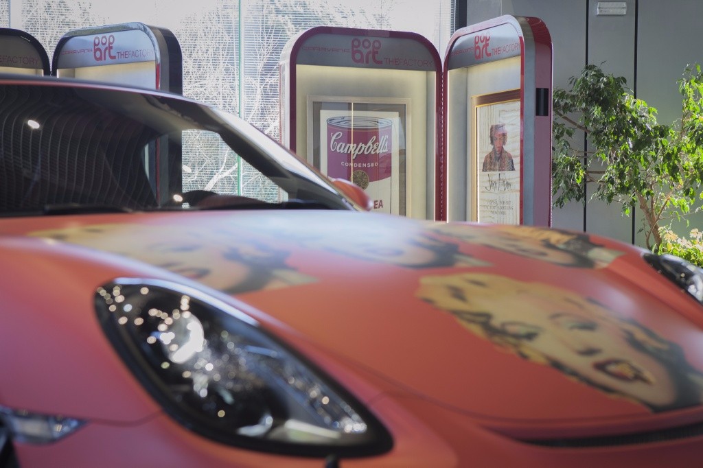 Porsche y Andy Warhol juntos en la caravana Pop Art The Factory