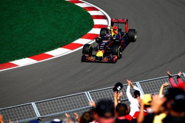 GP Canadá: Red Bull empieza a rebufo de Ferrari en Montréal - Motor.es