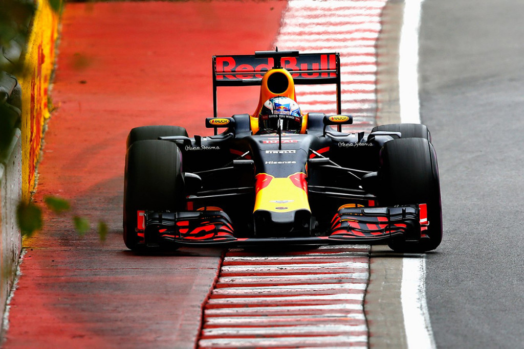 Ricciardo y Verstappen aprietan a Ferrari en Canadá