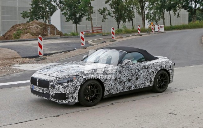 BMW Z5 2018: nuevas fotos espía del próximo 'roadster' deportivo - Motor.es