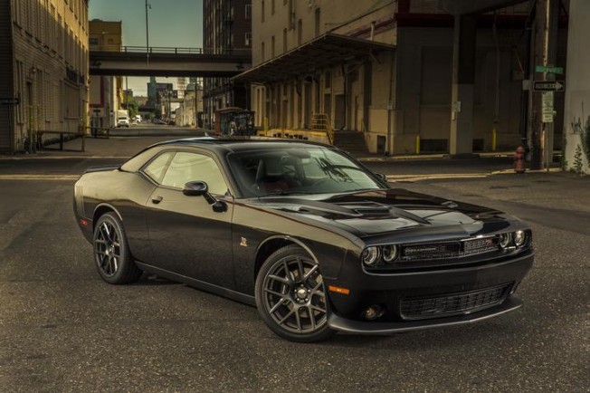 El nuevo Dodge Challenger GT 2017 de tracción total filtrado por la EPA ...
