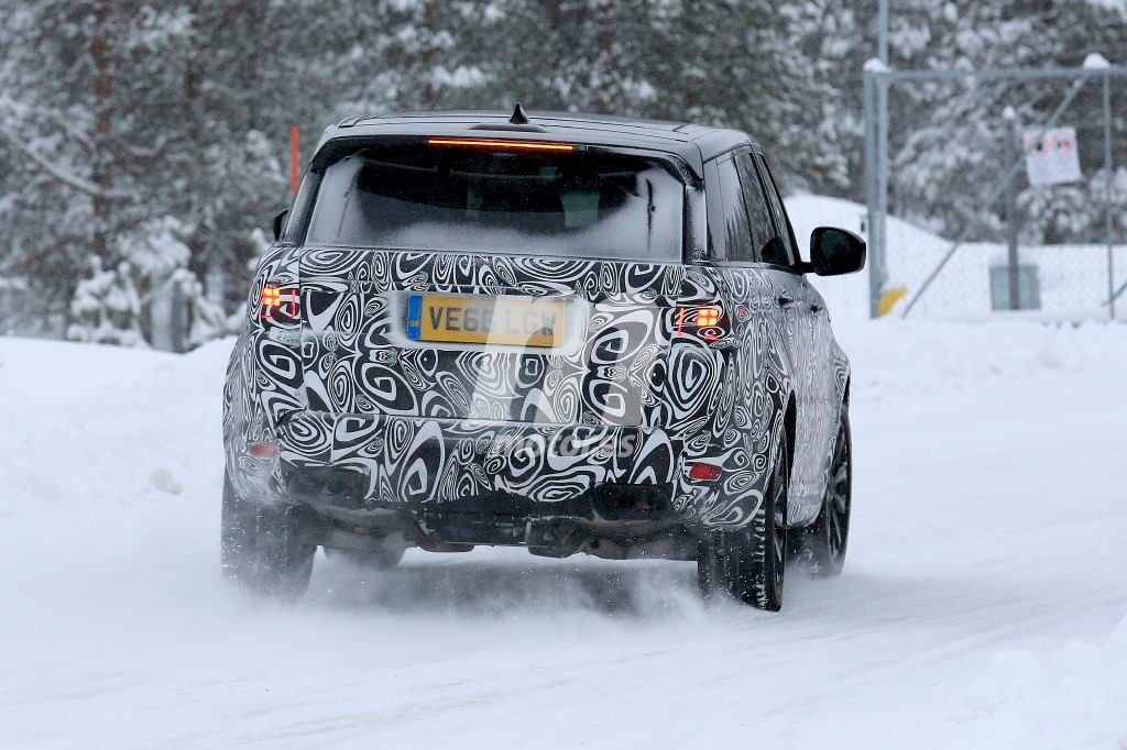Un vistazo al interior del Range Rover Sport 2018 con mecánica híbrida
