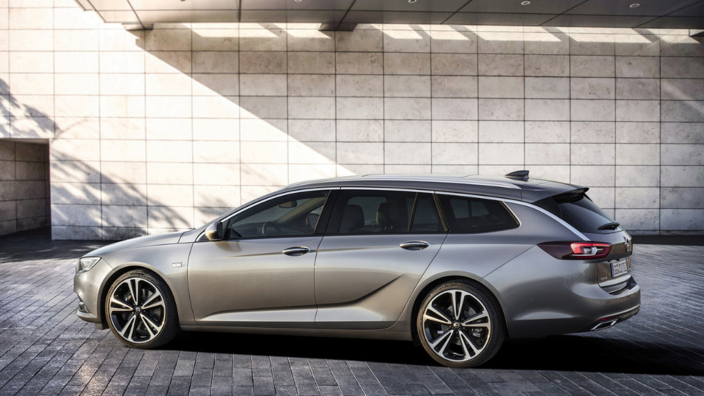 Buick Regal Tour X: se confirma la llegada de la variante familiar a la ...