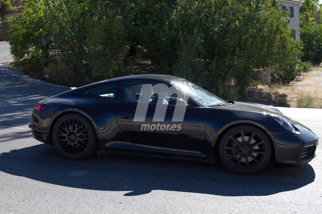 Porsche 911 Carrera 992: la nueva generación ya rueda en España