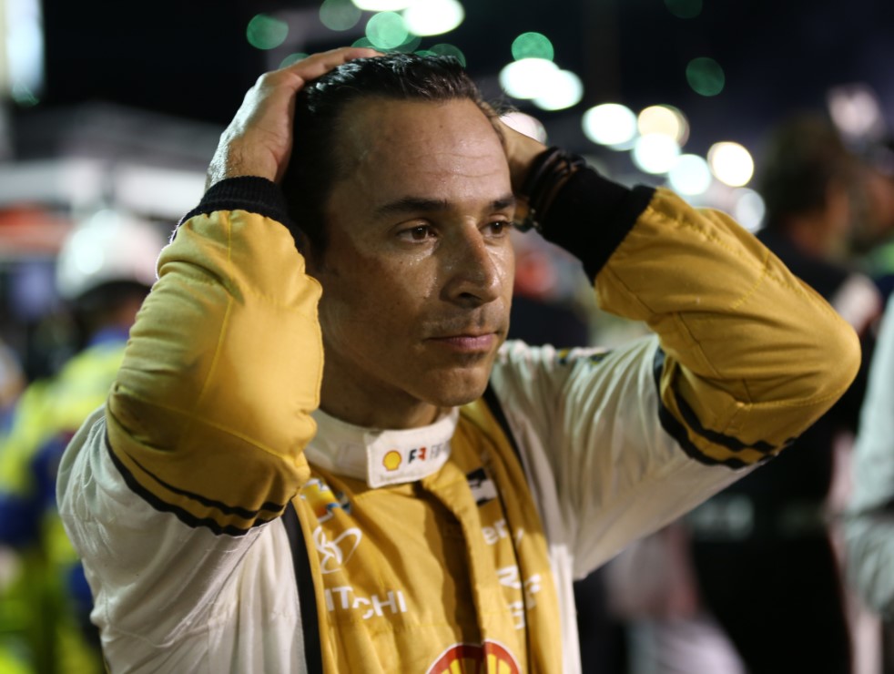 A la octava, ¿la vencida?; las 7 veces que Castroneves perdió el título ...
