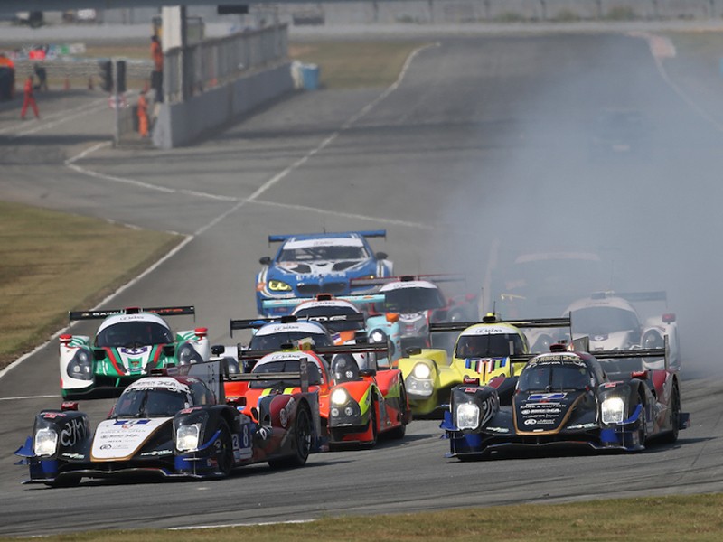 Jackie Chan DC Racing abre las ALMS con victoria