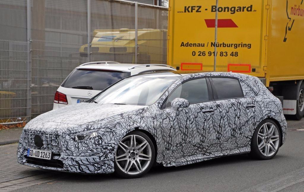 Primeras fotos espías del Mercedes A50 AMG, la versión tope de gama del ...