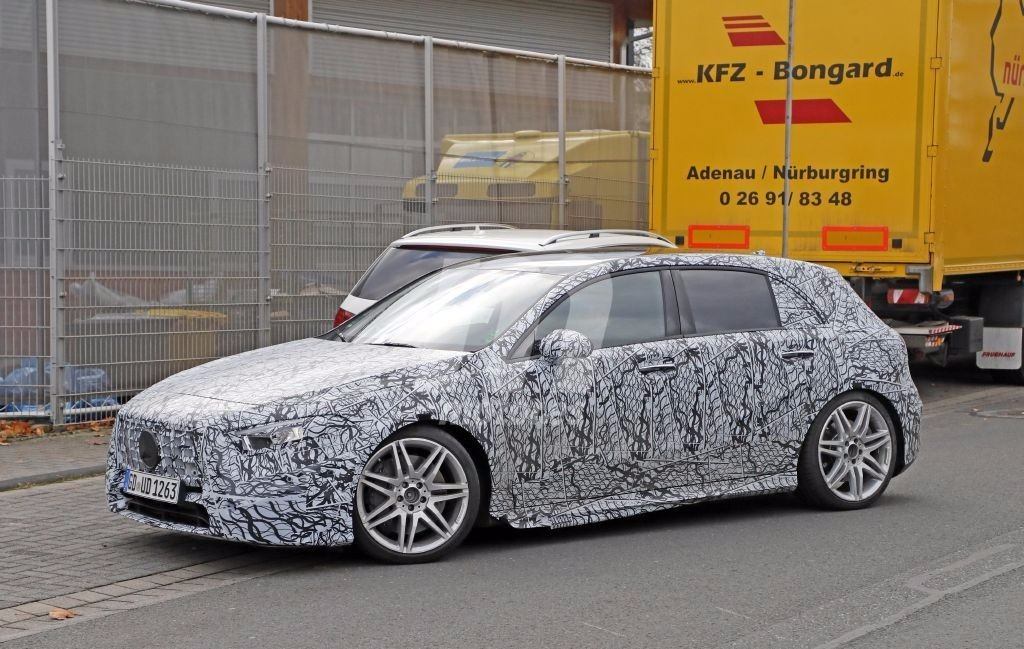Primeras fotos espías del Mercedes A50 AMG, la versión tope de gama del ...