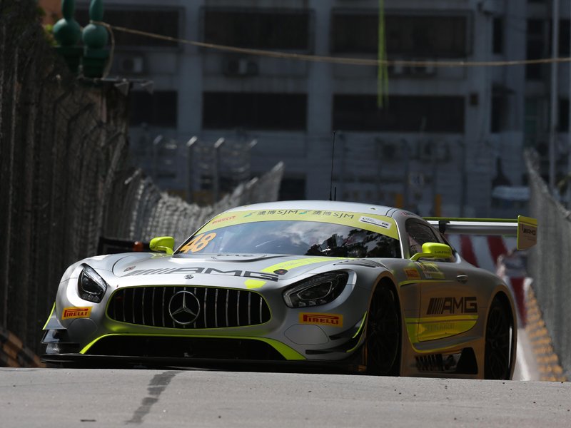 Edo 'Mr. Macao' Mortara gana la FIA GT World Cup