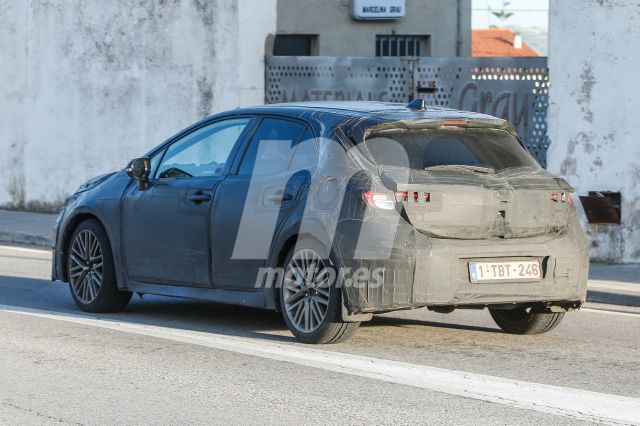 La nueva generación del Toyota Auris cazada en España