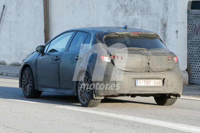 La nueva generación del Toyota Auris cazada en España