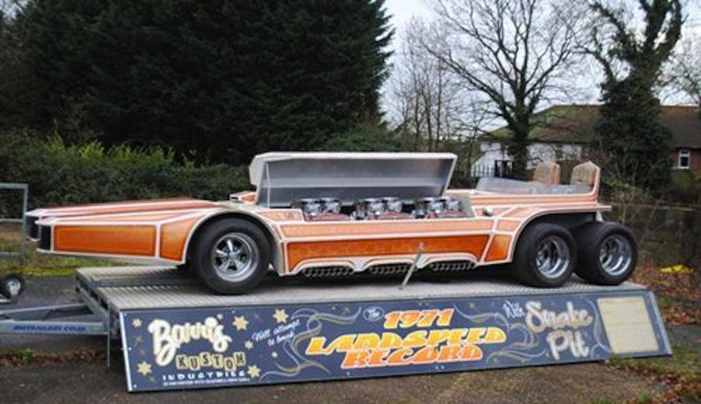 George Barris SankePit con 6 motores V8 Ford Cobra y 6 ruedas