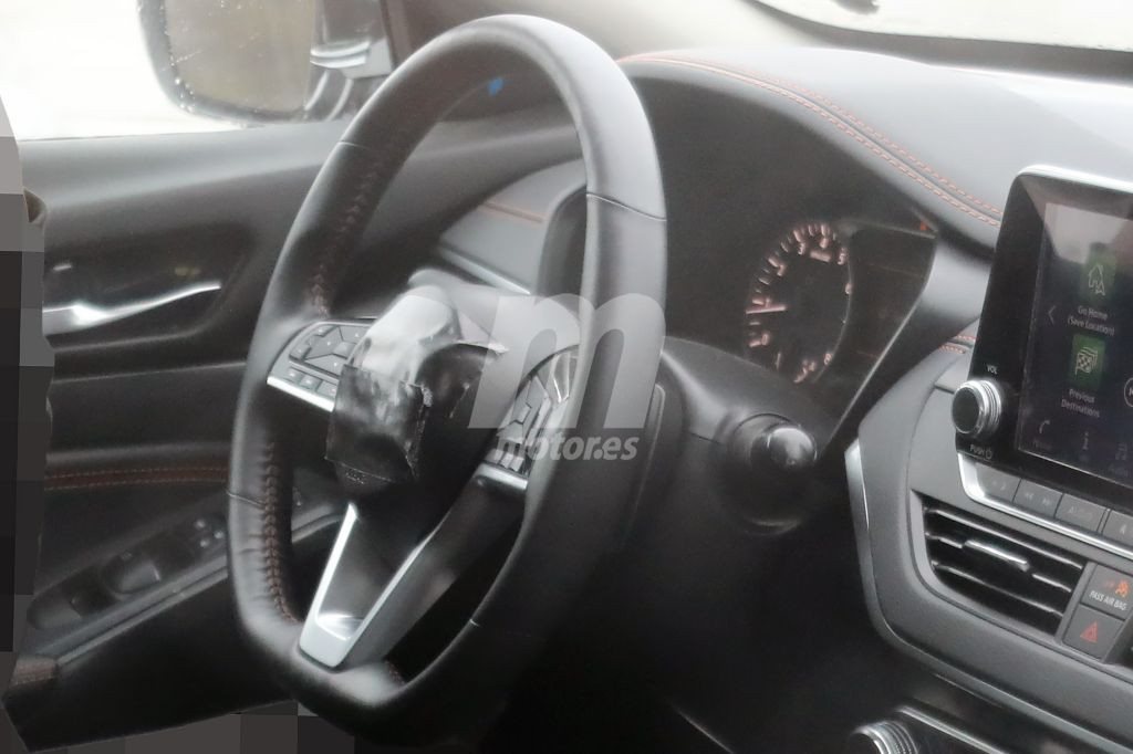 Nos asomamos al interior del Nissan Altima 2019