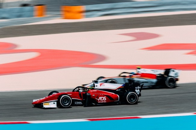 Fórmula 2 - Arjun Maini lidera por sorpresa el segundo test de Sakhir ...