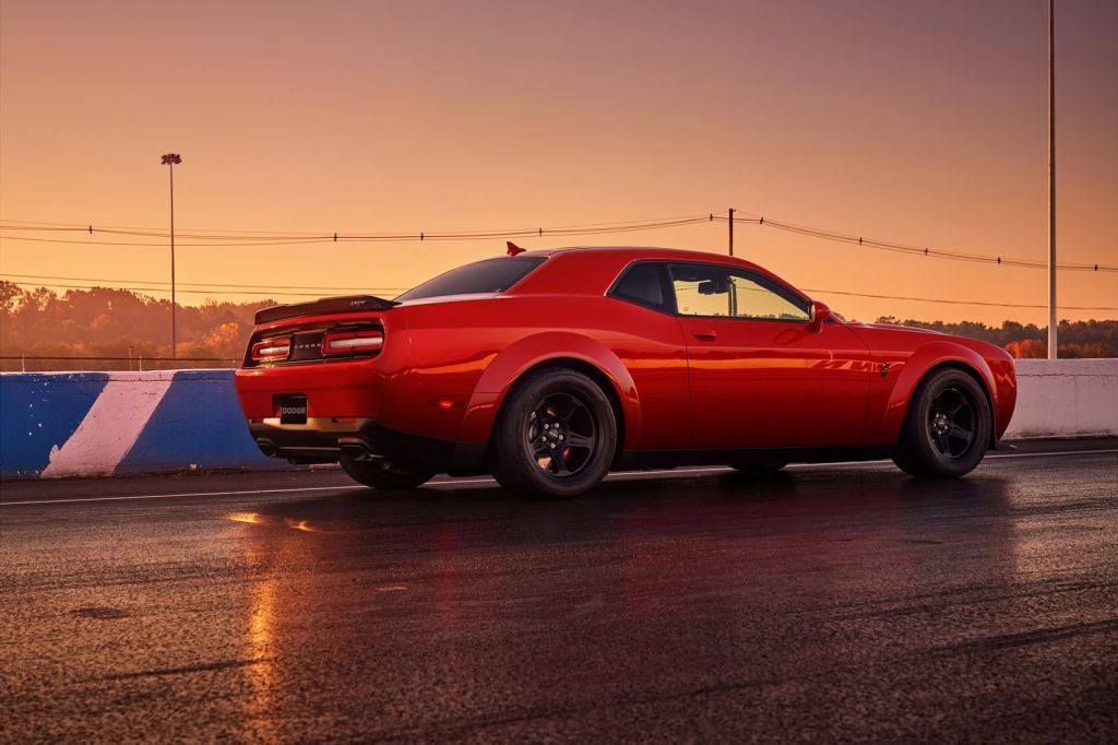 Los últimos ejemplares del Dodge Viper y Dodge Demon a subasta