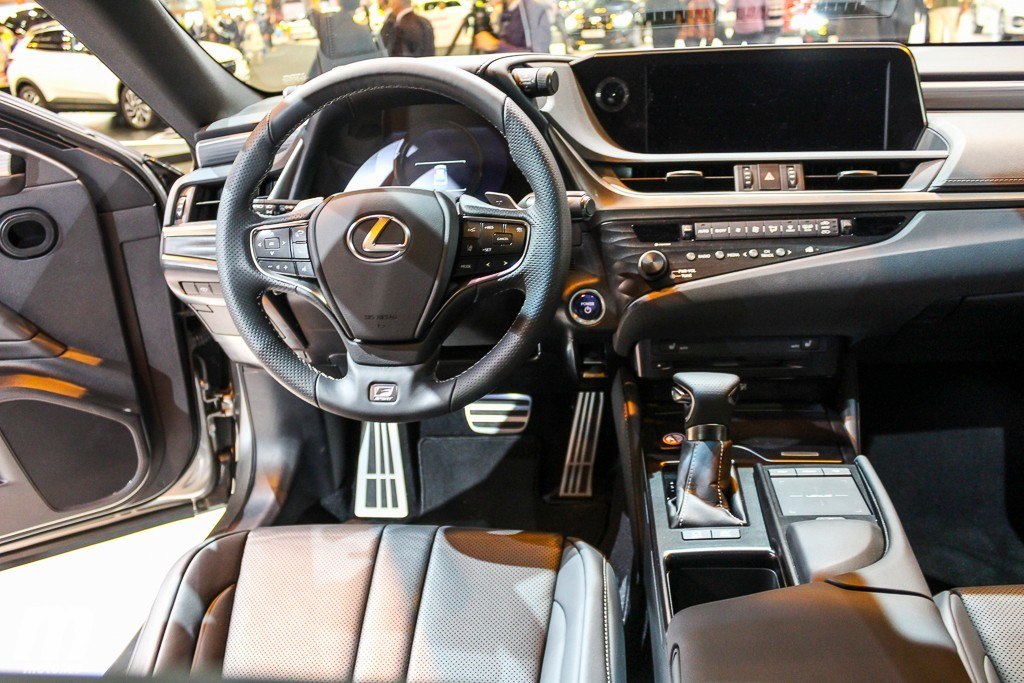Precios y gama del nuevo Lexus ES 2018, ya está a la venta en España
