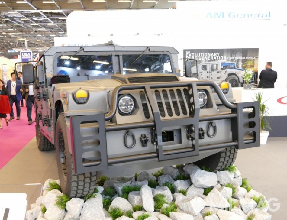 Humvee NXT 360: presentada la mayor actualización del Hummer H1 militar