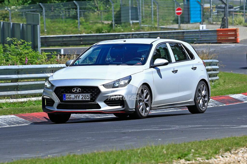 El nuevo Hyundai i30 N Sport cazado al descubierto en Nürburgring