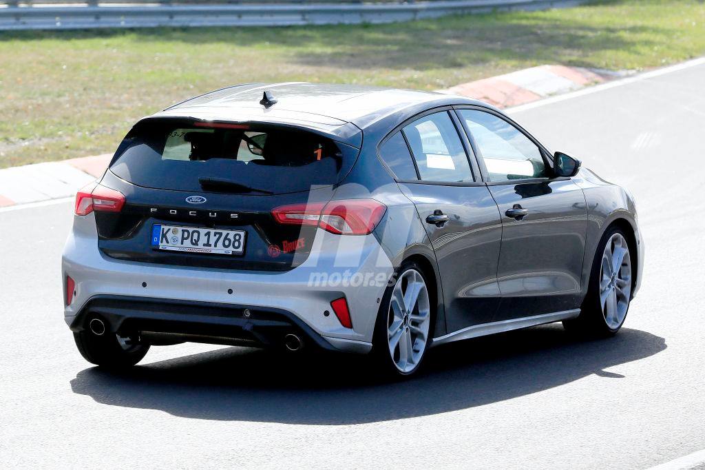 Asómate al nuevo interior modificado del Ford Focus ST 2019