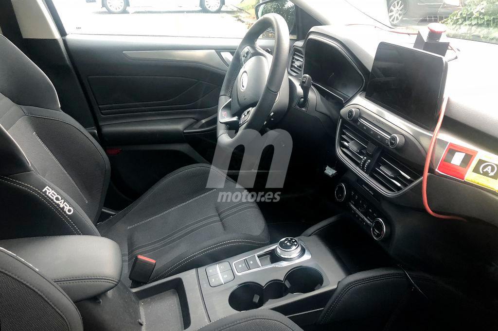 Asómate al nuevo interior modificado del Ford Focus ST 2019