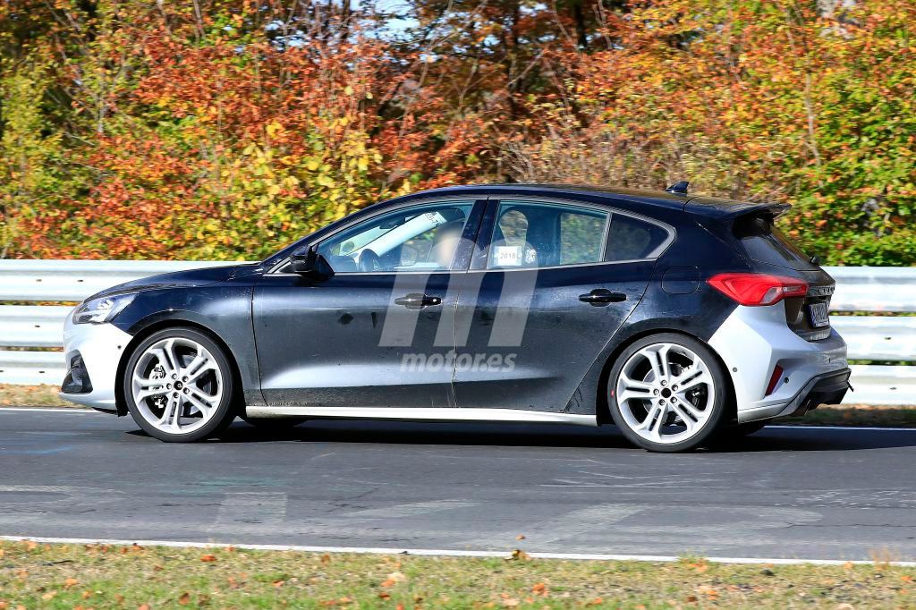 Asómate al nuevo interior modificado del Ford Focus ST 2019