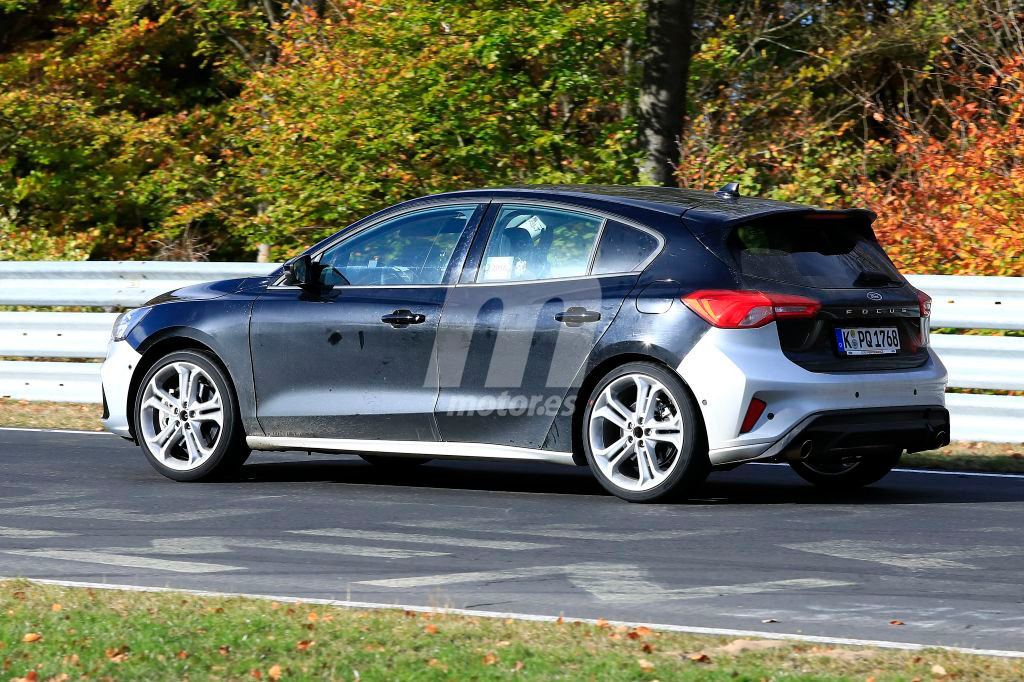 Asómate al nuevo interior modificado del Ford Focus ST 2019