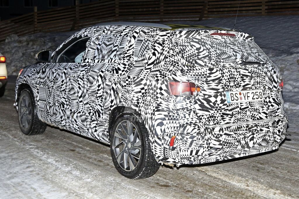 Primeras fotos espía del nuevo Jetta VS5 SUV