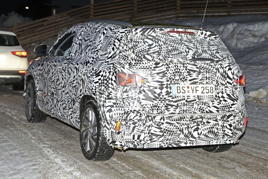 Primeras fotos espía del nuevo Jetta VS5 SUV