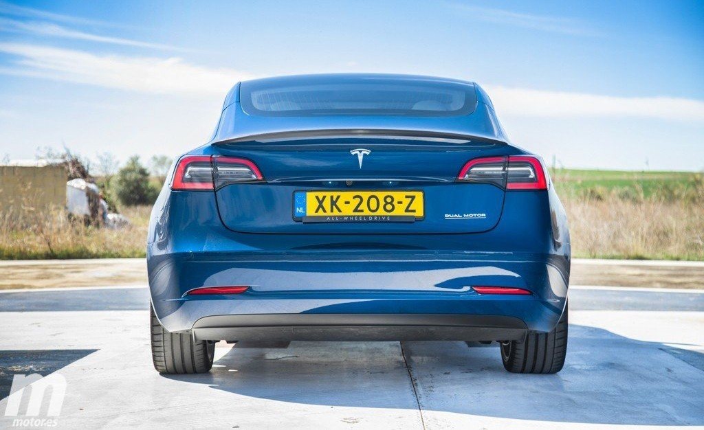 El Tesla Model 3 Standard Plus llega a España con 415 km de autonomía