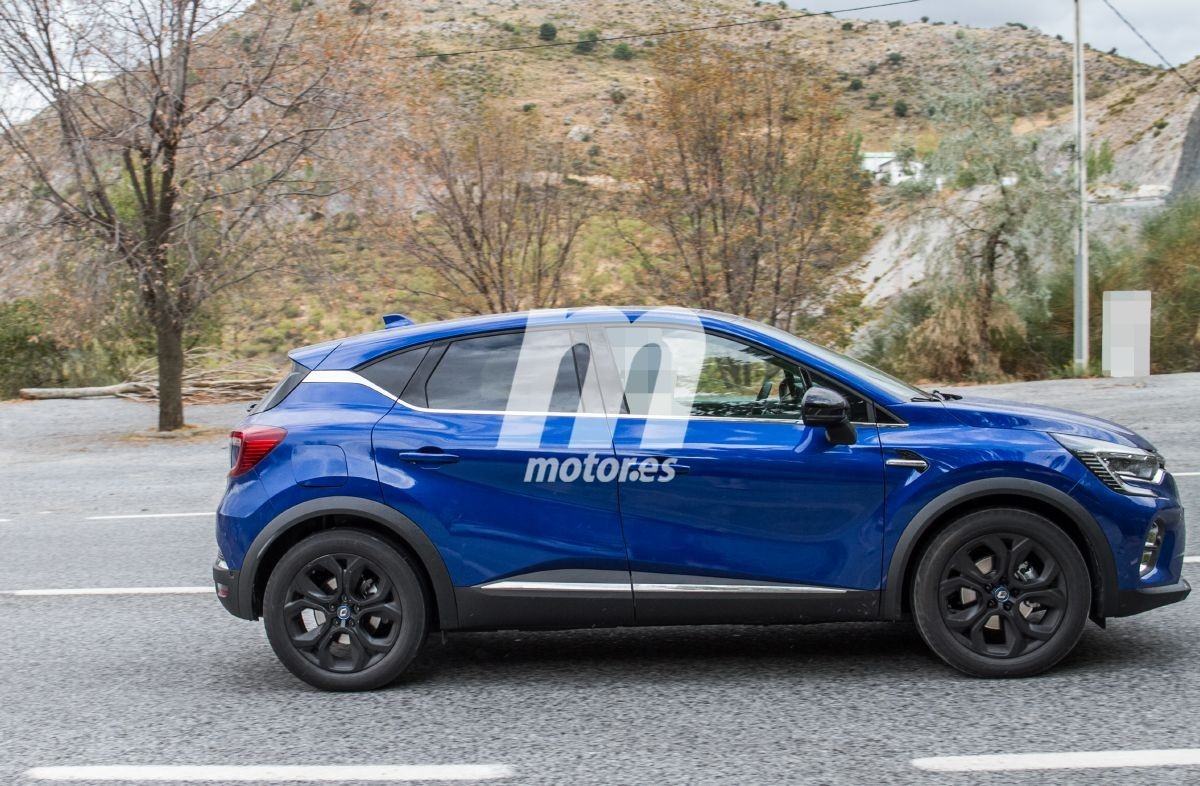El Renault Captur E-Tech híbrido enchufable se pasea sin camuflaje
