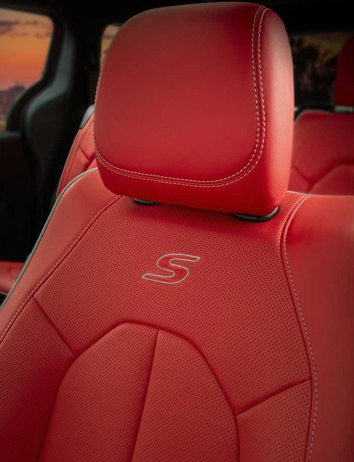 Chrysler Pacifica Red S Edition, el monovolumen recibe un toque de color