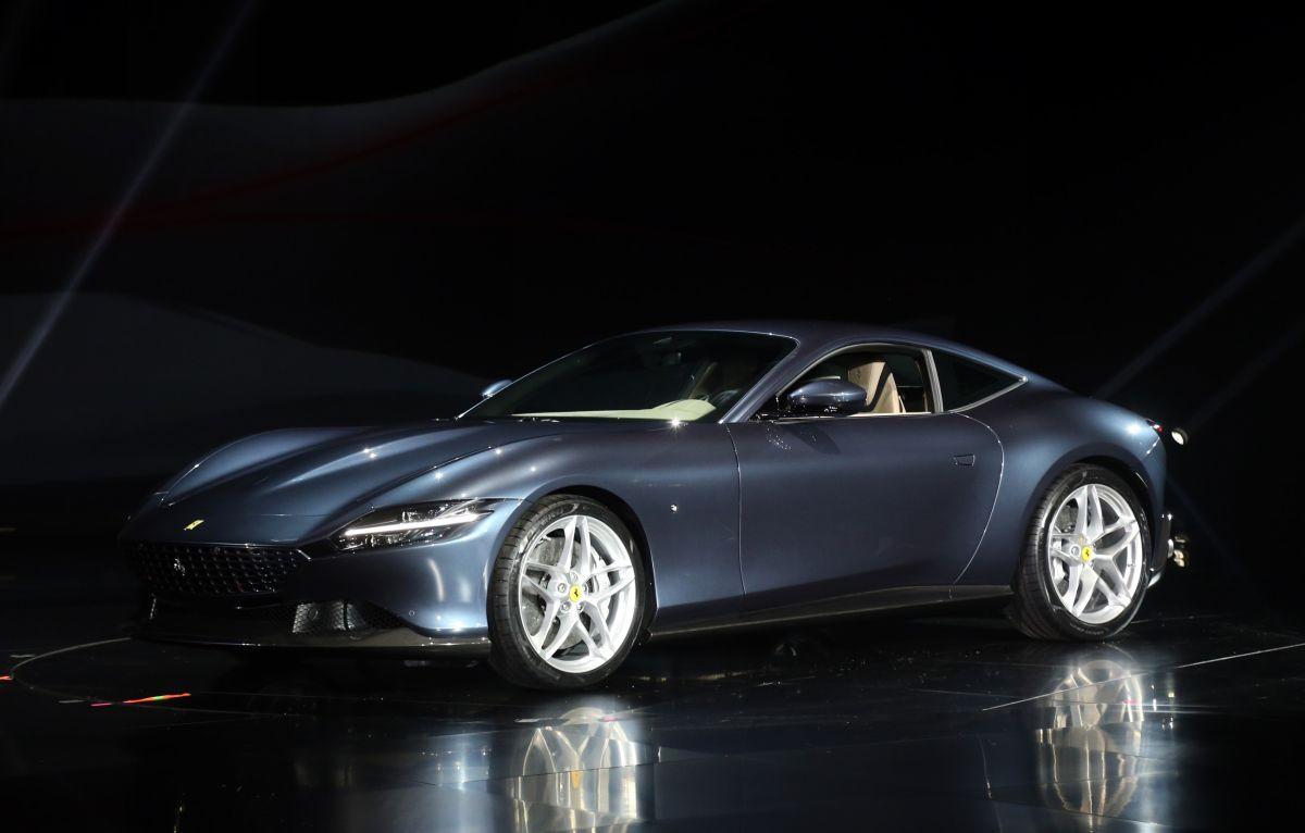 El Ferrari Roma al detalle en sus primeros vídeos