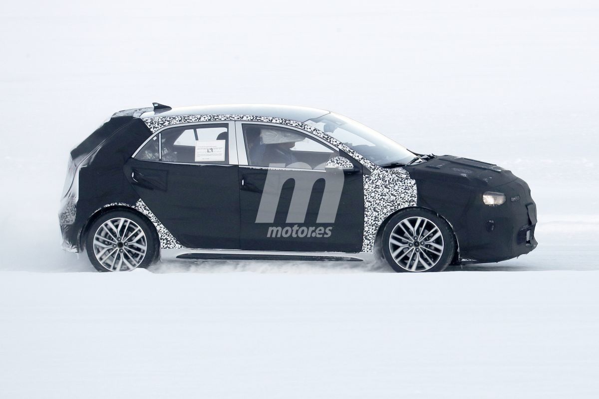 El nuevo Kia Rio 2021 cazado durante sus pruebas de invierno